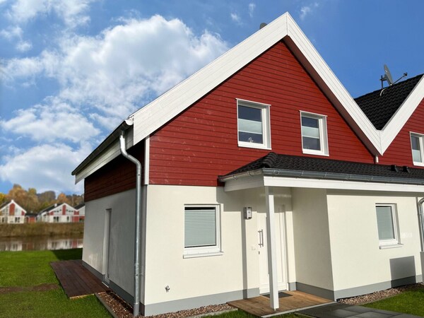 Gemütliches Ferienhaus Mit Seeblick - Nordhorn