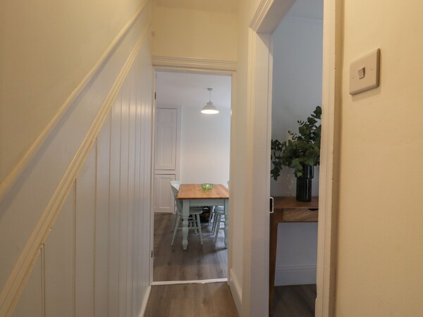 Mabel, Pet Friendly, Country Holiday Cottage In Whitstable - Whitstable