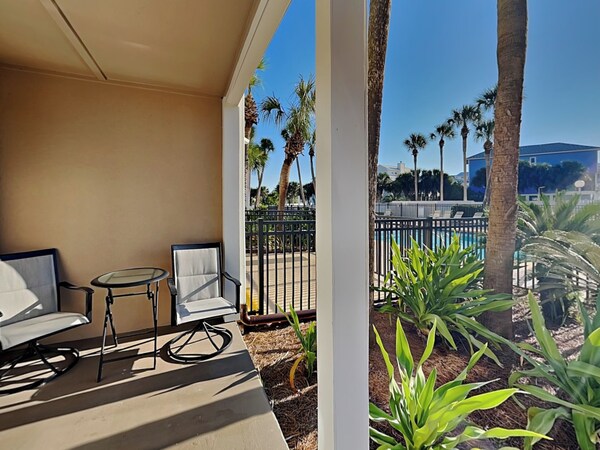 Grand Caribbean #110 East - Easy Walk To Pool & Beach! - Perdido Key, FL