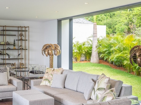 Magnificent 5 Bdrm Villa W Jacuzzi And Pool - Saint Barthélemy