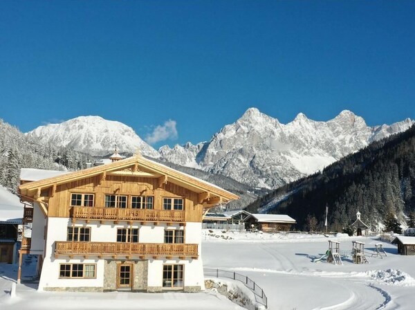 Studio "Elsa" - Gutshaus Mandlberggut By Globboard - Hoher Dachstein