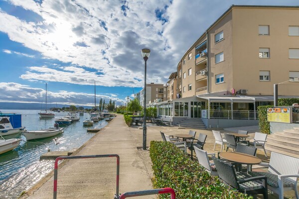 Ferienwohnung Galeria (98031-a1) - Omis - Omiš