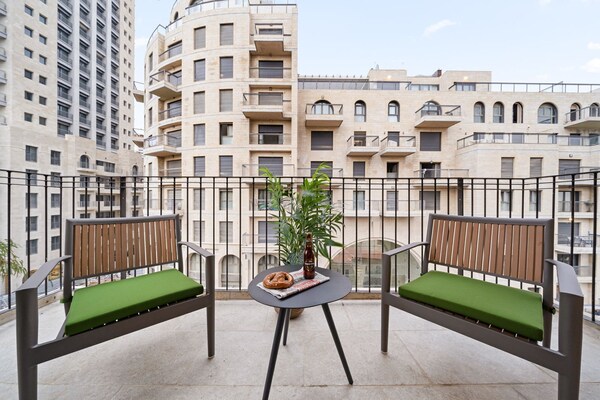 Top Location - Luxury 4 People - Jerusalem