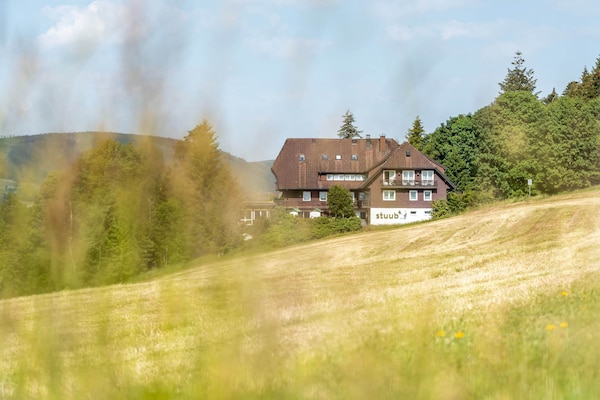 Doppelzimmer Xs Mit Dusche Und Wc - Hinterzarten