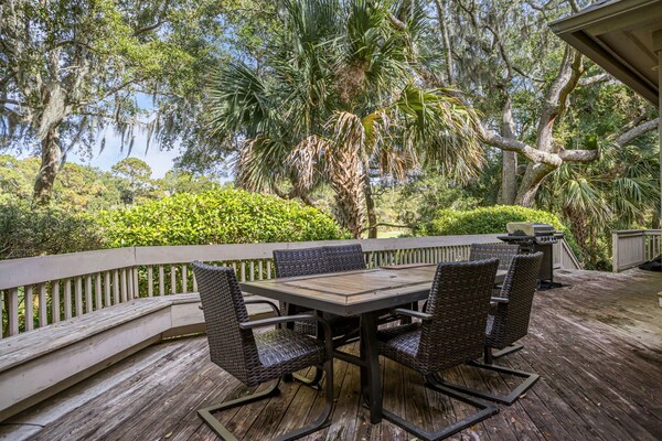 119 Bufflehead Drive: 4br/4ba Home, Golf & Lagoon Views, Beach Gear/bike Credit - Folly Beach, SC
