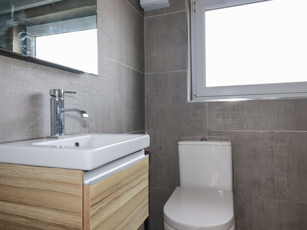 Lapwing, Country Holiday Cottage In Perranporth - St Agnes