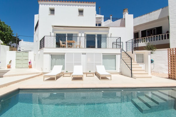 Casa Lluminosa, Fabulosa Y Moderna Casa De Pueblo - Cala Galdana