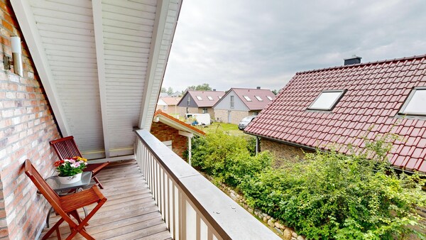 Großzügiges 8-personen-ferienhaus Mit Sauna, Kamin, Garten, Terrasse Und Strandk - Neustadt in Holstein