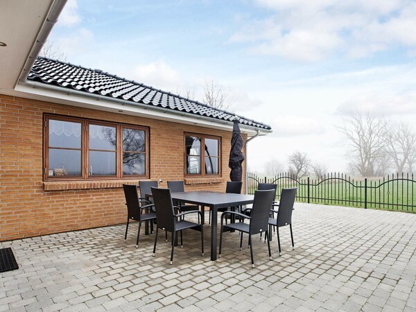 8 Person Holiday Home In Harpelunde-by Traum - Ostsee