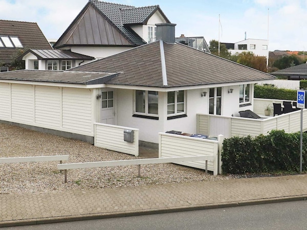2 Person Holiday Home In Esbjerg V-by Traum - Esbjerg