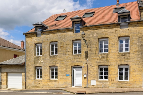 Gîte Des 10 Potiers Au Coeur Des Ardennes, à 500 M De La Voie Verte - Sedan