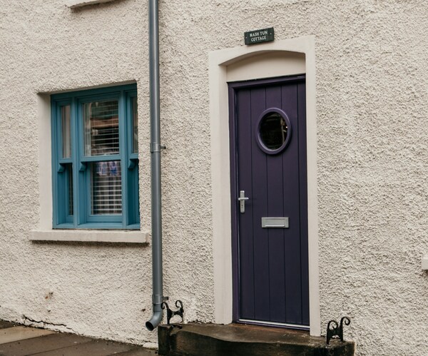 Appartement-de Luxe-salle De Bain Privée Séparée-vue Sur Rue-the Last Cask - Ulverston