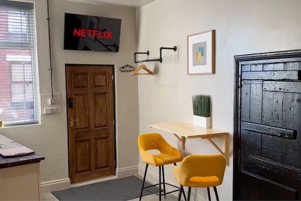 Seabiscuit Studio By Stone Pit Apartments - Warrington