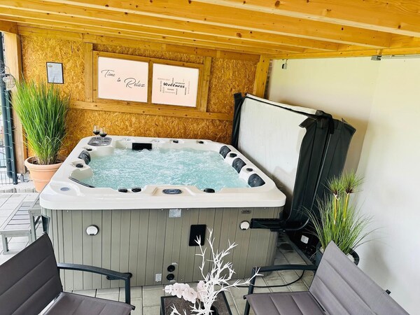 Gemütliches Ferienhaus Mit Großer Terrasse Und Whirlpool - Freyung