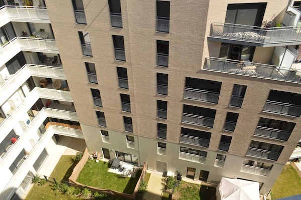 Cheap Professional Beautiful Studio Apartment - Bobigny