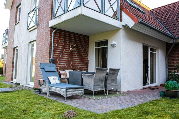 Liebevoll Eingerichtete Wohnung Mit Terrasse - Kiel