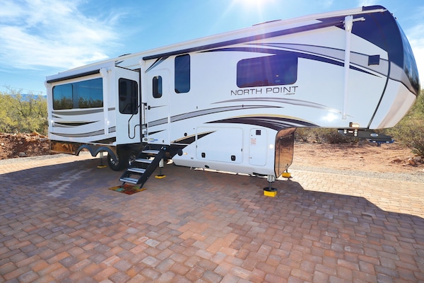 Private Luxurious Rv Nestled At The Base Of Majestic Mount Lemmon - Tucson, AZ