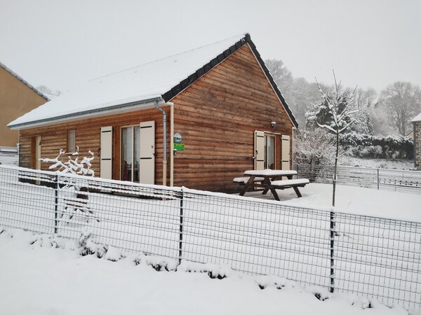 Chalet Des Patures Pour 6 Pers - Pmr - Auvergne