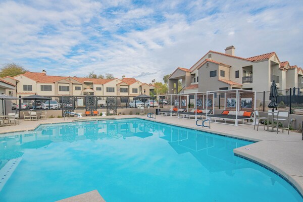 King Bedwalk To Tpc⟫  2 Pools⟫ 2 Hot Tubsparking - Phoenix, AZ