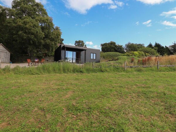 Core-na-bye, Pet Friendly, Luxury Holiday Cottage In Inverness - Inverness