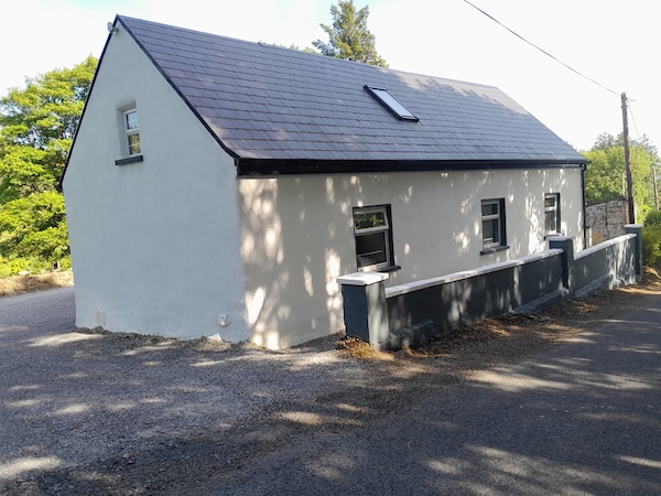 Peaceful Cottage In The Clare Countryside, Amazing Views And Close To The Water - Killaloe