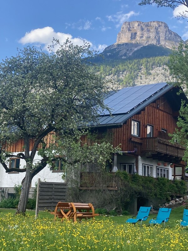 Spacious Holiday Suite With A Fantastic View - Altaussee