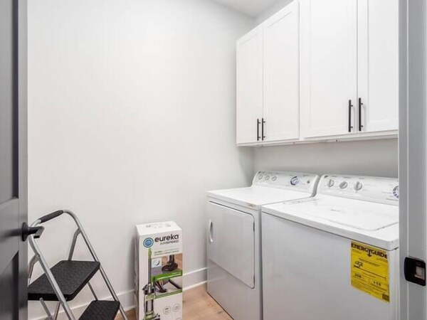Stylish Stay On Oak - Columbus! - Canal Winchester, OH
