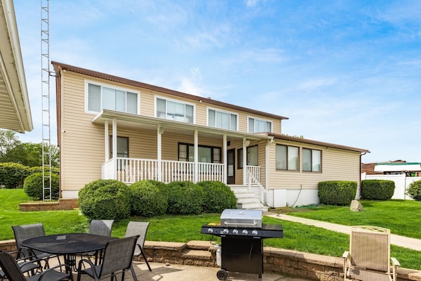 Serene Lake House At Indian Lake! - Indian Lake, OH