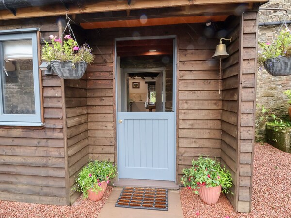 The Brewhouse, Family Friendly, With A Garden In Church Stretton - Church Stretton