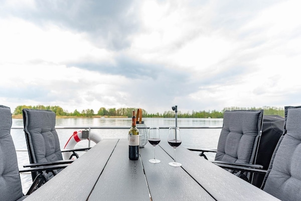 Hausboot Für 2 Gäste Mit 35m² In Zehdenick (248131) - Zehdenick