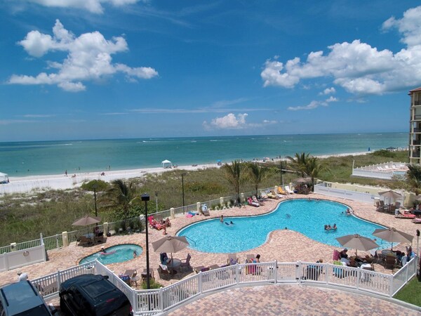 Beachfront Condo W. Reduced Rates,  Spacious Balcony + Amenities! - Treasure Island, FL
