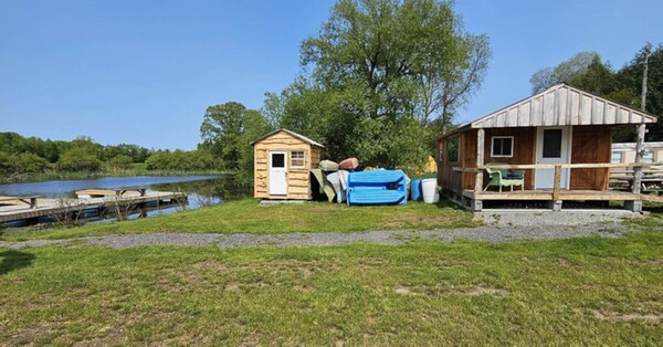 Lovely 1-bedroom Cabin In Hammond - Brockville