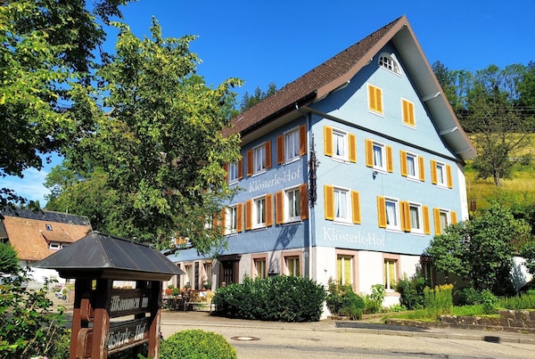 Komfortzimmer Mit Dusche Und Wc - Alpirsbach