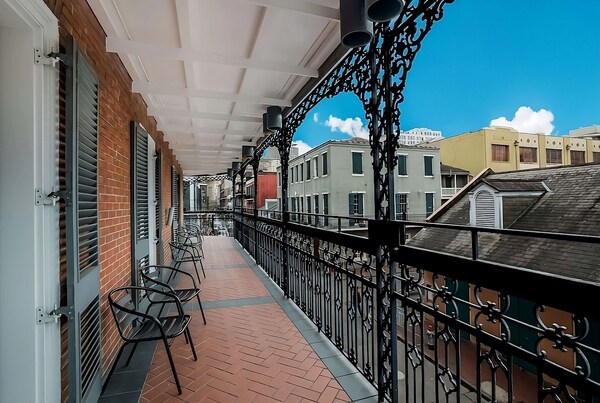 Have A Relaxing Stay! Pet-friendly Property W/ Pool, Evening Entertainment! - New Orleans, LA