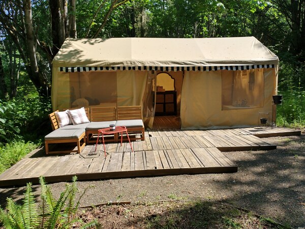 Memorable Forest Stay With Hot Tubs + Beaches Nearby - Port Townsend