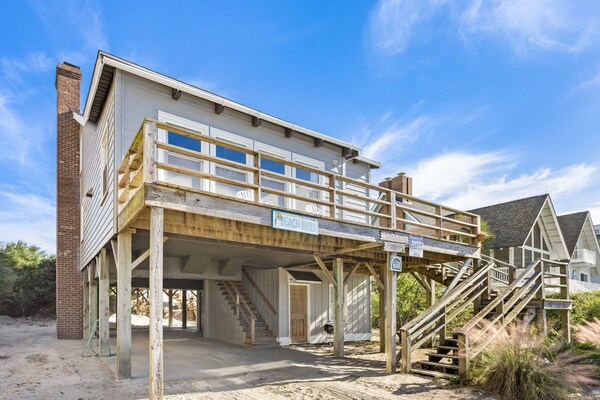 Beach Nuts - Oceanfront, 4-bedrooms - Pawleys Island, SC