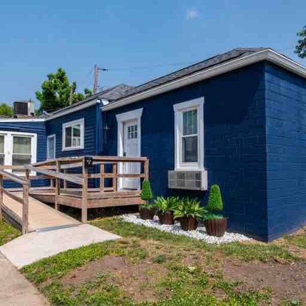 Comfort And Modern Studio Apartment\n\n - Charlestown, IN