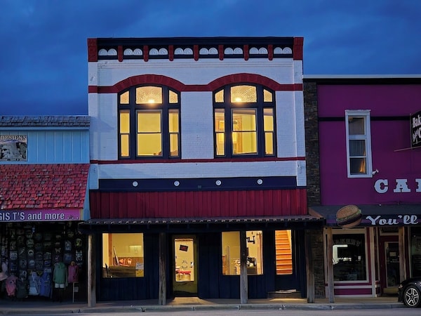 Ever Stay All Night In A Brothel? Downtown Remodeled 1880's Building - Custer, SD