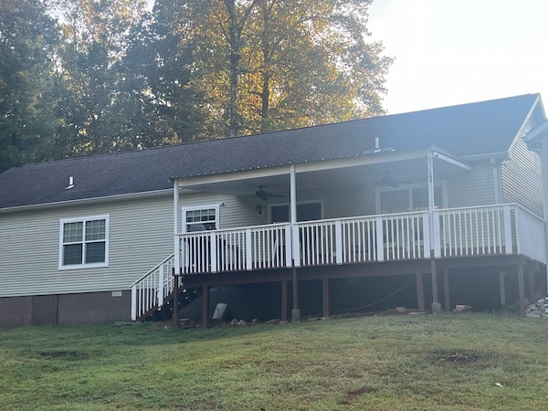 Lake Barkley, Cadiz, Ky Lakefront 3 Bedroom With Ac, Private Dock And Slip - Cadiz, KY