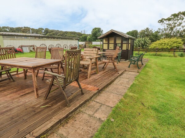 Bluebell Cottage, Pet Friendly, With A Garden In Rosemarket - Haverfordwest