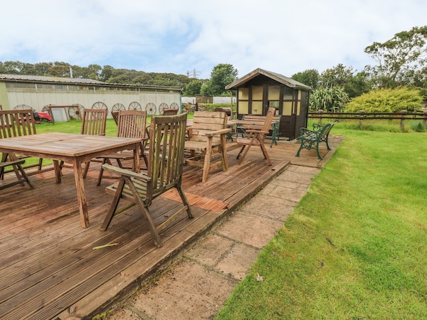 Bluebell Cottage, Pet Friendly, With A Garden In Rosemarket - Haverfordwest