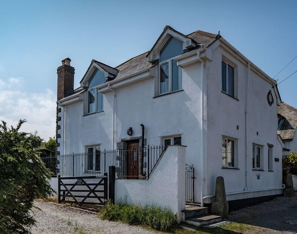 Fairholme, Pet Friendly, Character Holiday Cottage In Port Isaac - Port Isaac