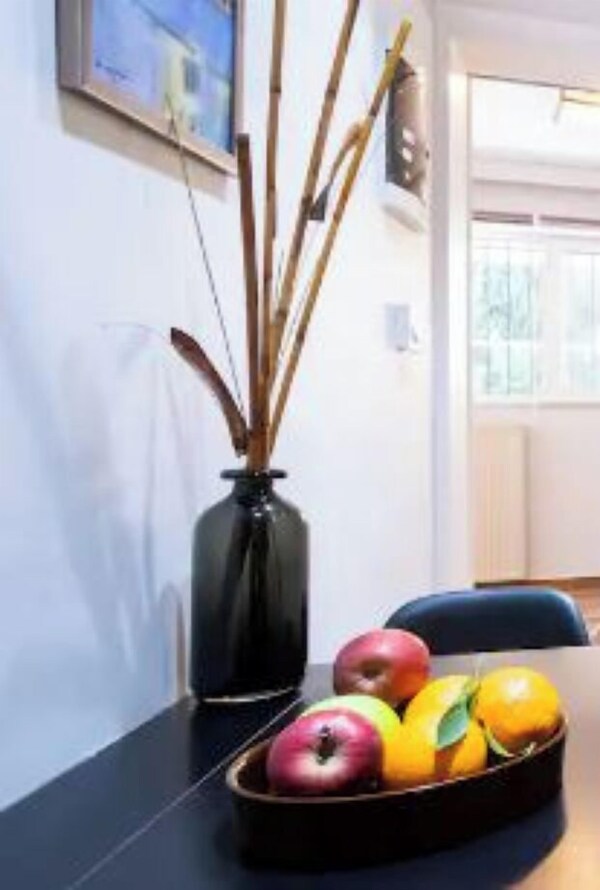 Remarkable 1-bed Apartment In Thessaloniki - Selanik