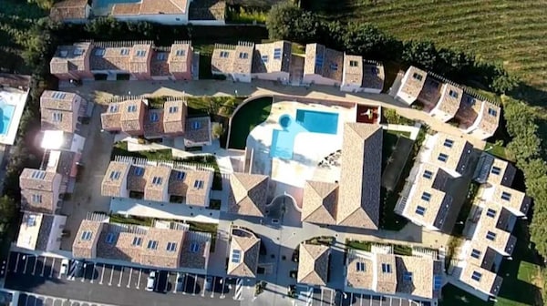 Camping 3 éToiles - Piscine - Eega0d - Sommières