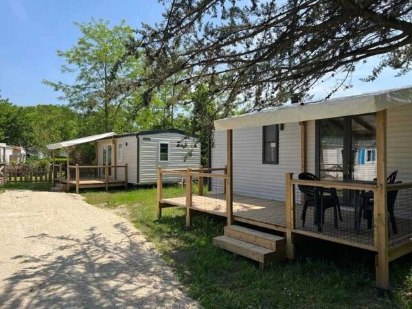 Camping 4 éToiles - Piscine  - Eehag0 - Montalivet les Bains