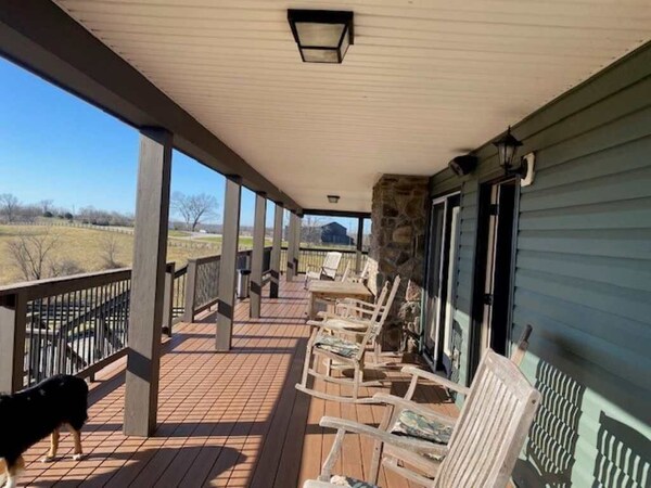 Watter's Way Is Located 15 Minutes From The Ark Encounter In Williamstown Ky. - Corinth, KY