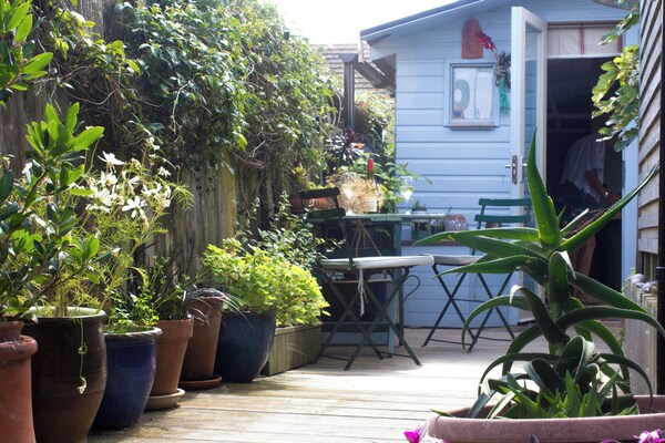 The Artist's Cabin By The Sea, Pet Friendly In Herne Bay - Kent