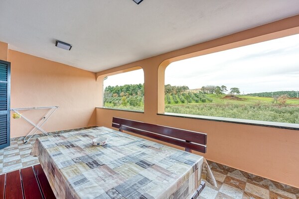Apartment Cerin With Balcony - Poreč