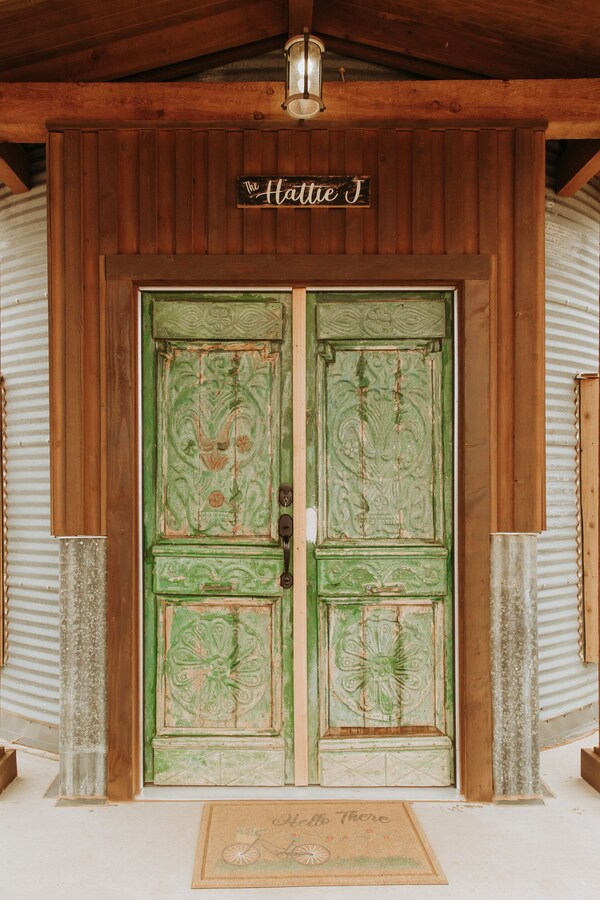 The Hattie J - Standard One Room Silo - Lubbock, TX