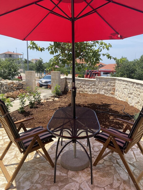 Haus Little Flower 1 (99442-k1) - Okrug Gornji (Ciovo) - Okrug Gornji
